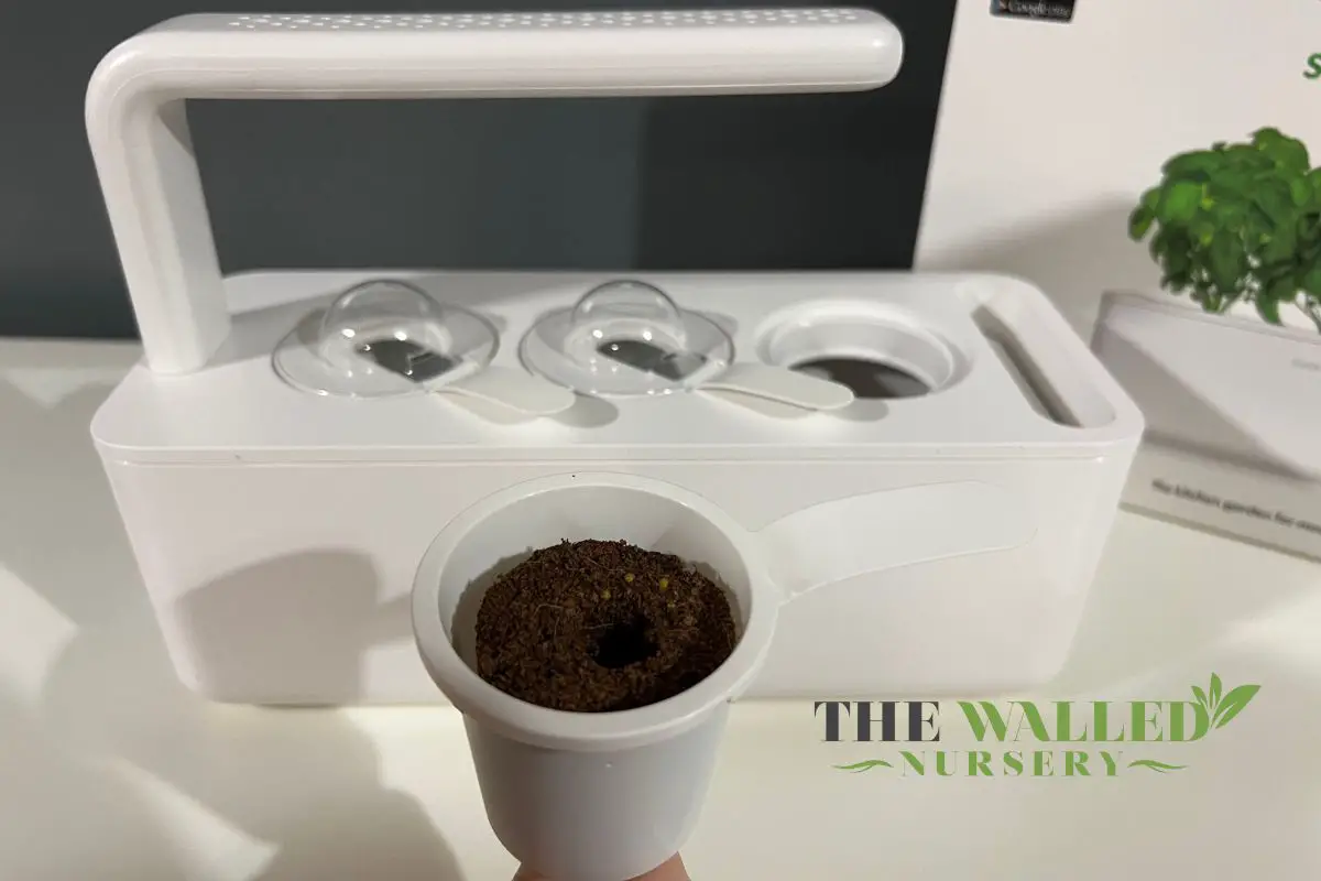 Click and Grow: How Long Does Click and Grow Smart Soil Last?
